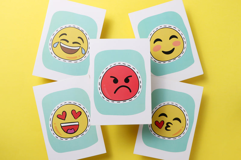 Emoji Cards Set of 5 Greeting Cards - Nice gifts for girlfriend, gift ...